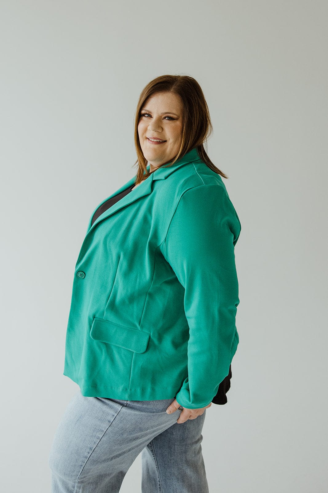 SOLID KNIT BLAZER IN EMERALD CITY – Love Marlow