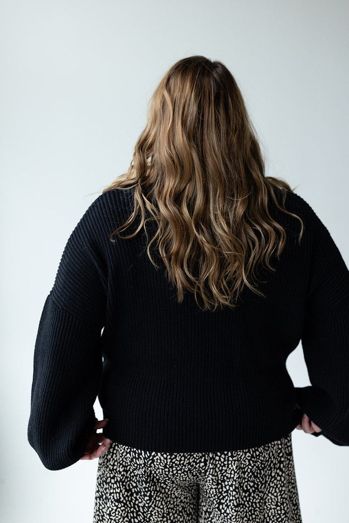 OVERSIZED CROPPED SWEATER IN VERY BLACK – Love Marlow