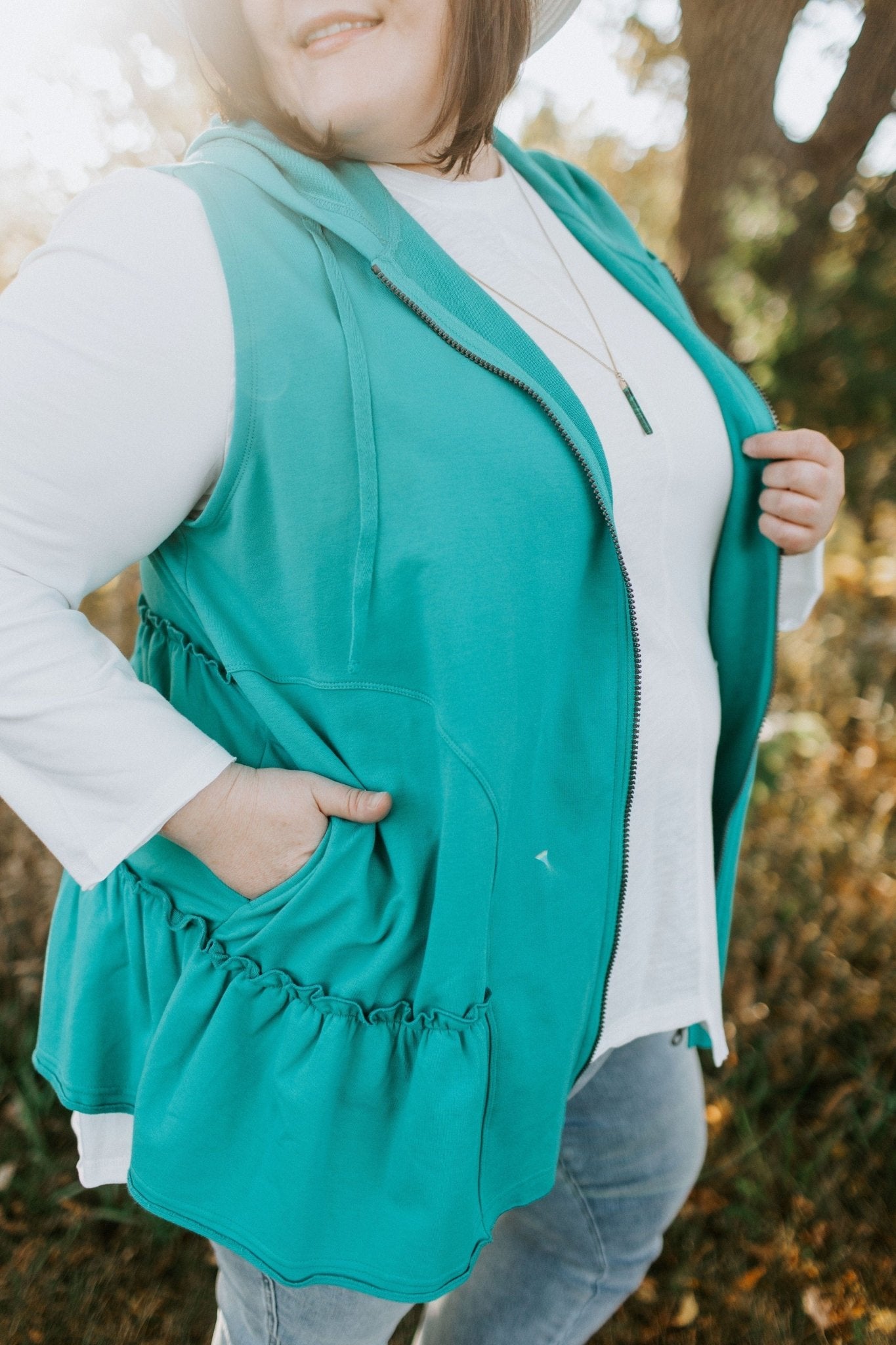 RUFFLE VEST WITH HOODIE IN JADE-L – Love Marlow